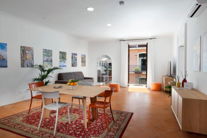 Sorrentovibes - Deluxe Home In Sorrento Old Town With Balconies - Sorrente