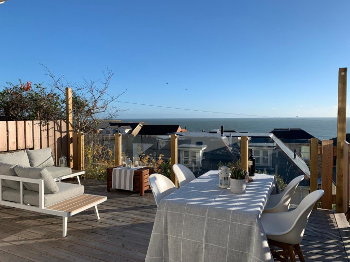 28 North, Stunning Costal Home With Generous Ferry Reduction - Isle of Wight