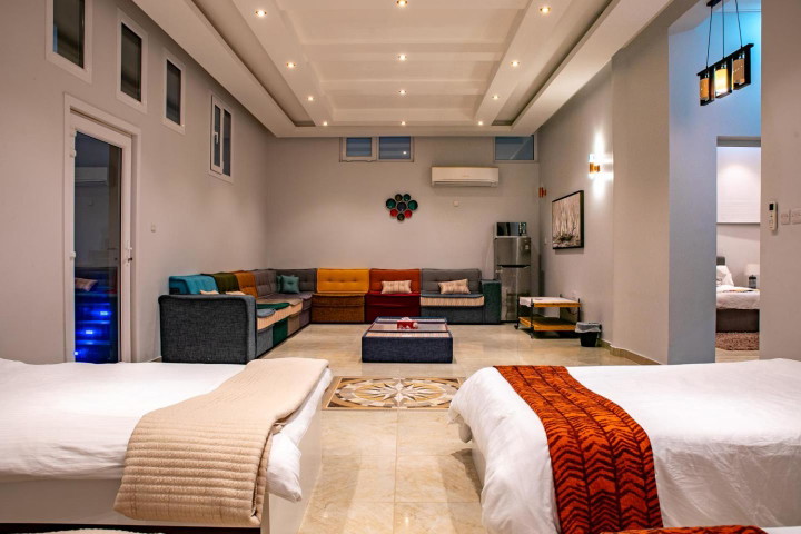 Cozy 2 Bedrooms With 1 Bathroom - Qatar