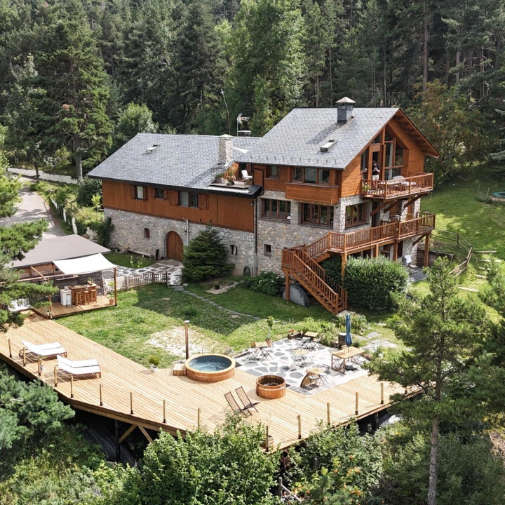 Minds & Mountains Eco Lodge - Bagà