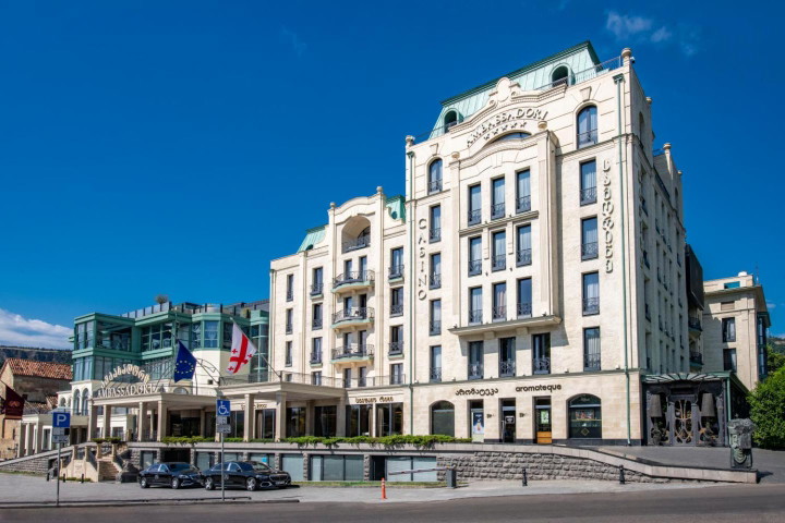 Ambassadori Tbilisi Hotel - Tbilisi