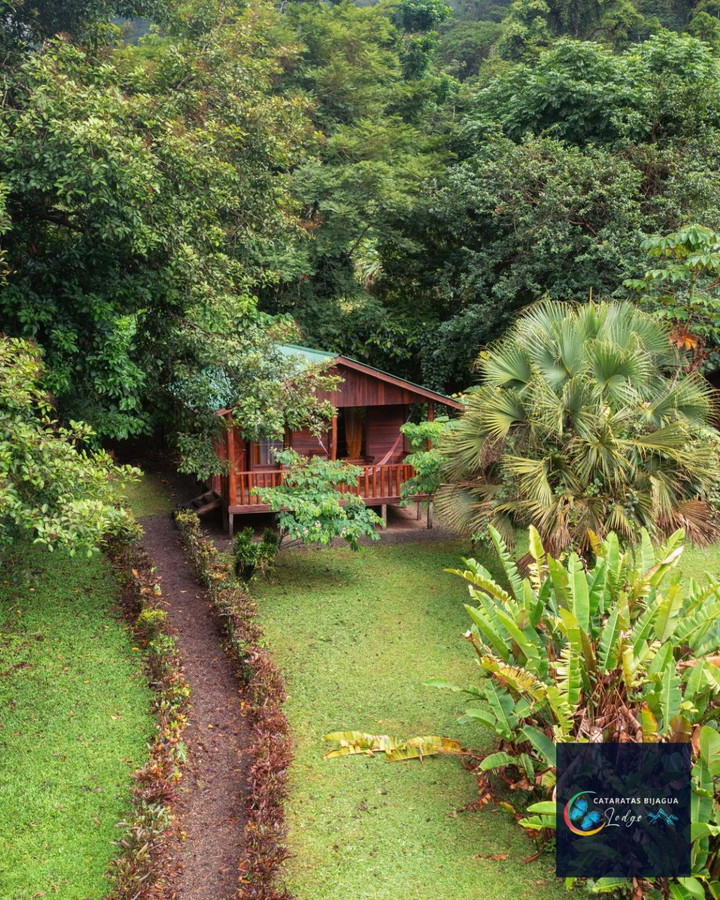 Cataratas Bijagua Lodge, Incluye Tour Autoguiado Bijagua Waterfalls Hike - Costa Rica