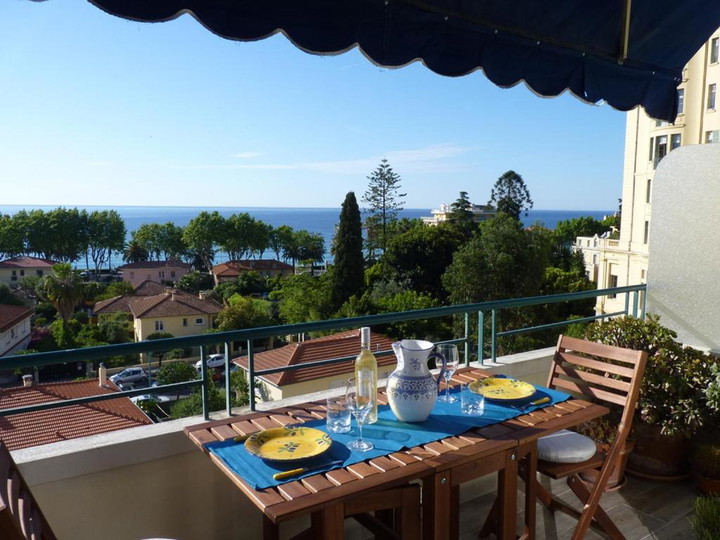 Neptune 5, Top Floor Studio, Sea View - Roquebrune-Cap-Martin