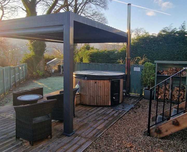 Driftwood With Hot Tub - Fort William
