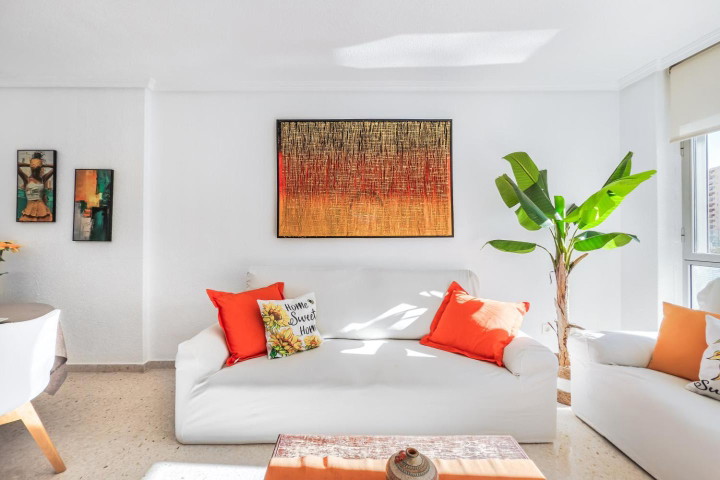 New Charming Apartment By The Beach With Swimming Pool, Parking & Tennis Court - Alicante