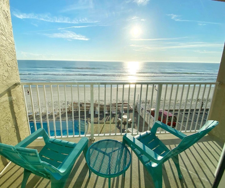 Pirates Cove Resort Studios! - Daytona Beach Shores, FL
