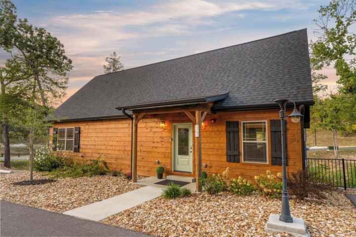 New Listing 3b3b Cabin In Tall Timers Camp, Steps Away From Many Amenities! - Ridgedale, MO