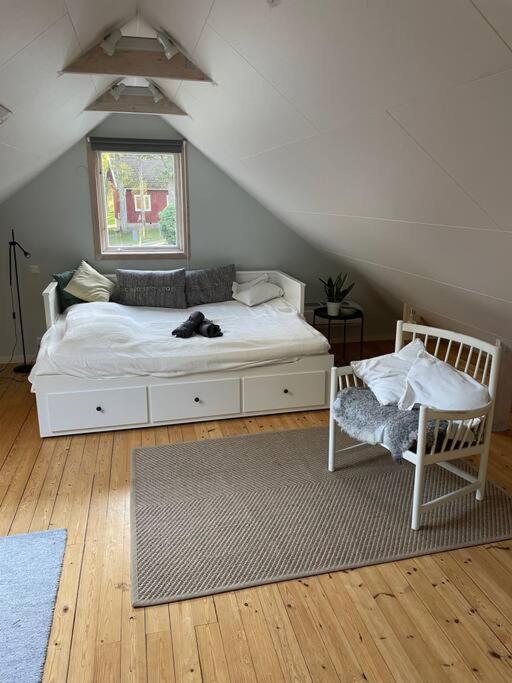 Lantligt Läge Nära Göteborg Och Flygplatsen - Mölndal