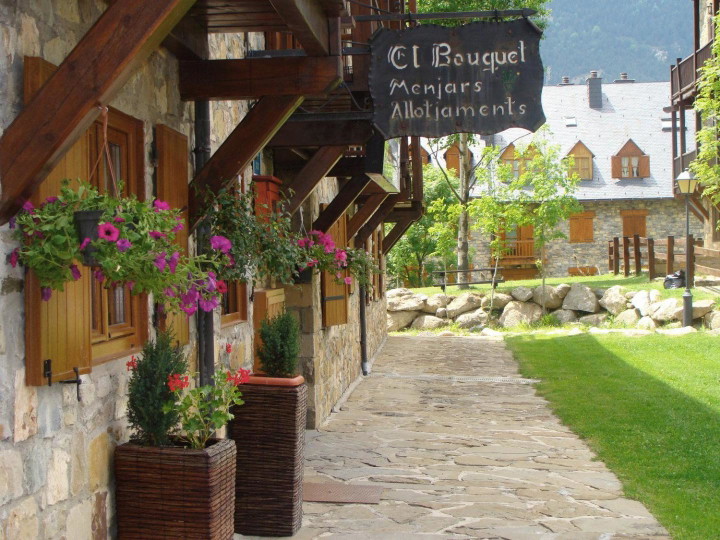 El Bouquet - Pyrenees