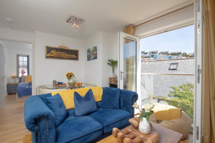 Captains Rest - 2 Bedroom Apartment In The Heart Of Brixham - Paignton