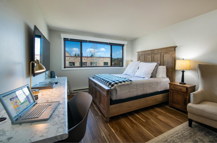 Cedar Lodge Buffalo Studio Condo: Great Frisco Location - Summit County, CO