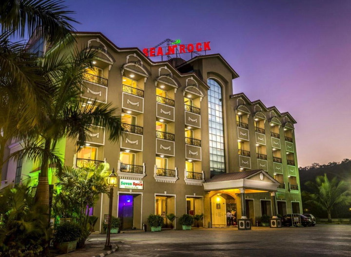 Hotel Sea N Rock - Bhiwandi