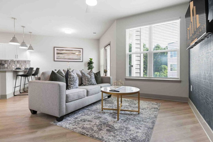 Exclusive Living 5 Min From Downtown - Raleigh, NC
