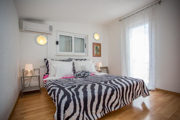 Apartments Lux - Makarska