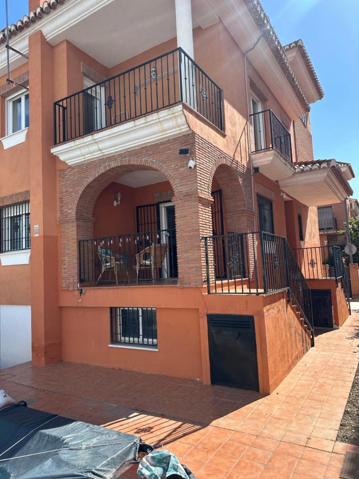 Casa Con Piscina A 10 Min De Granada Centro, Parking Gratis - Granada
