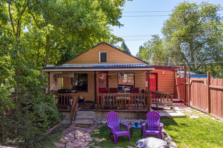 Lava Hideout Cabins - Lava Hot Springs, ID