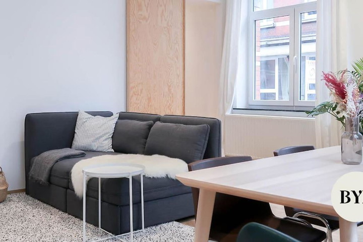 1 Bedroom Apartment In Liège Center - 1st Floor - Chaudfontaine