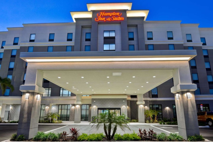 Hampton Inn & Suites Tampa Riverview Brandon - Tampa, FL