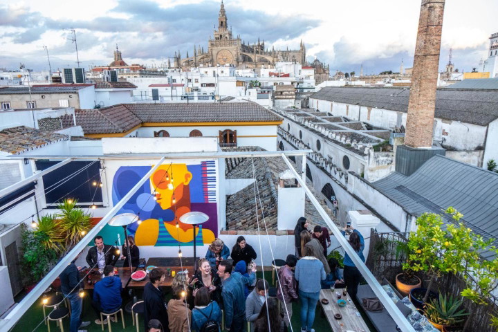 La Banda Rooftop Hostel - Gines