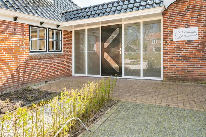 Gastsuite Foar Elkoar Hilaard. - Leeuwarden