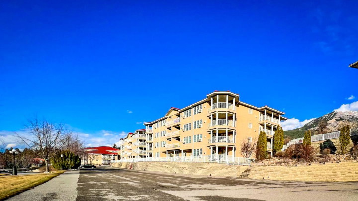 Mountain View Suites By Stayin - Fairmont Hot Springs, BC