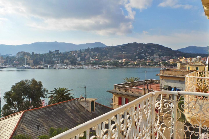Carlotta Flexyrent Apartment - Rapallo