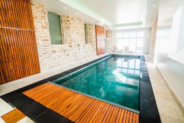 Gites Saint Martin - Le Couvent Et Sa Piscine Chauffée - Normandie - Les Pieux