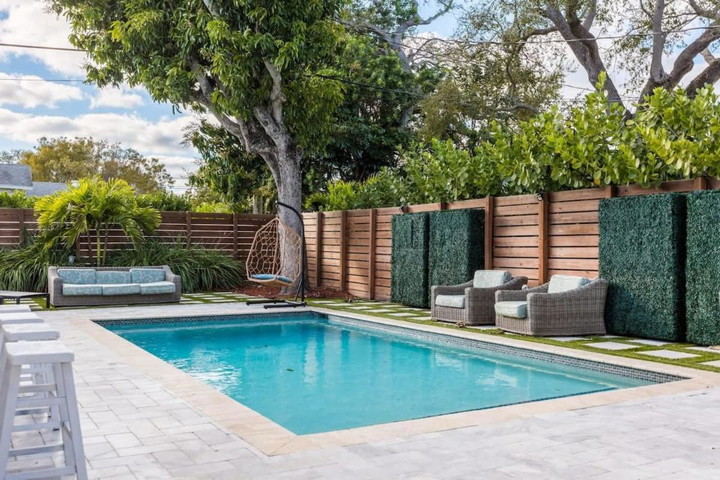 Olas Villa By Rove Travel - Home With Heated Pool - Fort Lauderdale