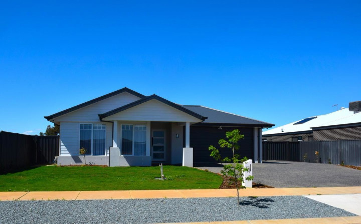 Willow House - Yarrawonga
