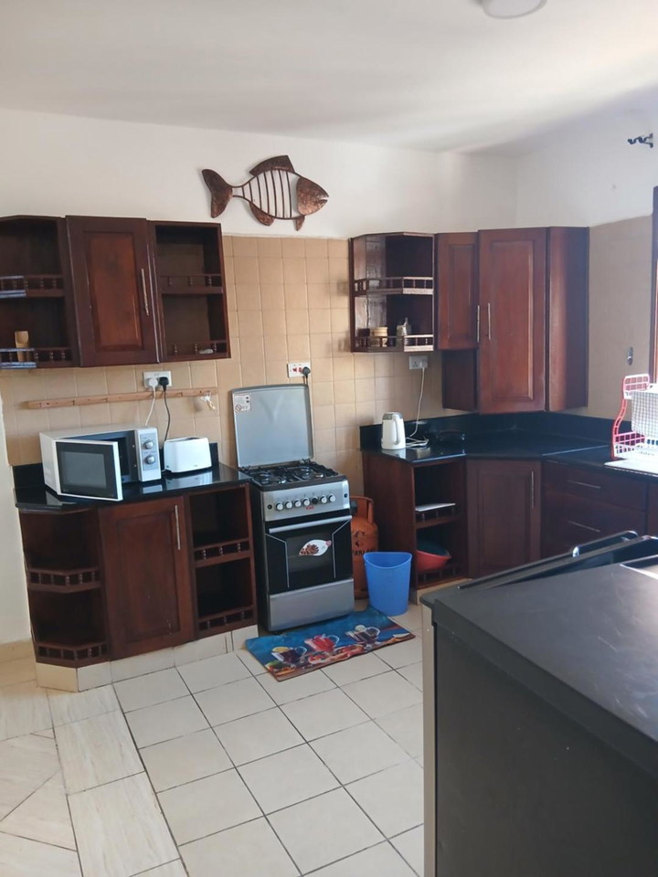 Beachfront Haven - Mombasa