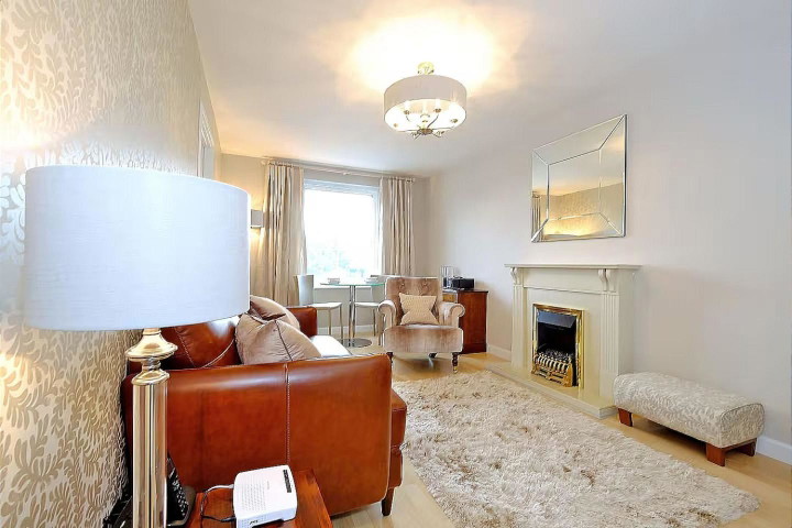 Fonthill Apartment - Central, Free Parking Off Street, Quiet - Aberdeenshire