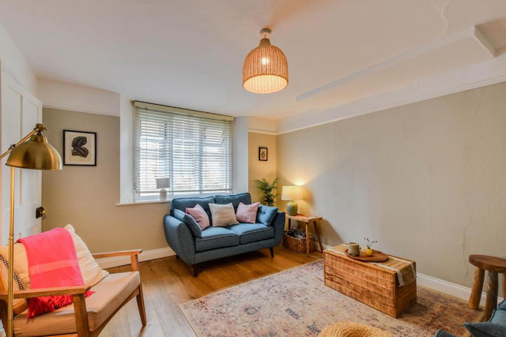 Cheerful 3 Bed Grade Ii Central Cottage - Bibury