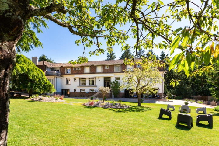 Hotel De La Pommeraie - Allonnes