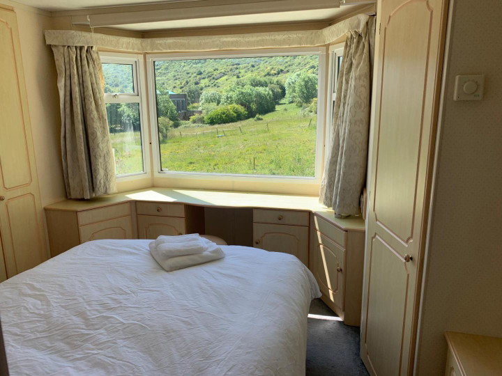 Private Countryside Holiday Cabin 10 Mins From Brighton - Sussex
