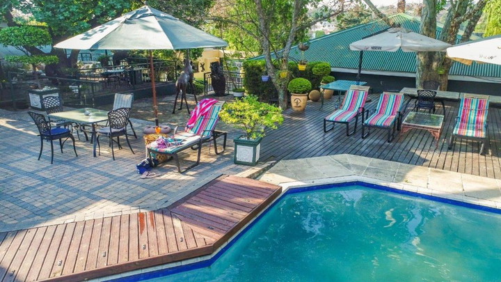 Elizabeth Manor Guest House - Sandton