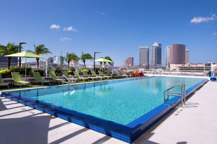 Hampton Inn Tampa Downtown Channel District - Tampa, FL