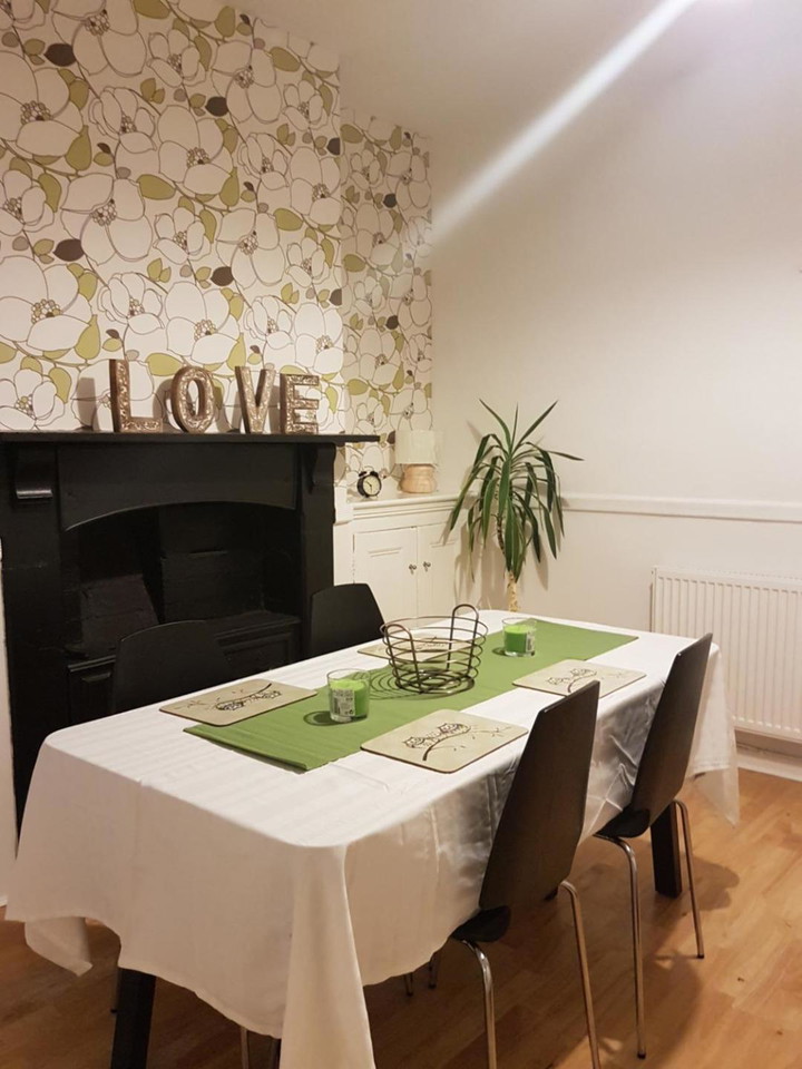 Tynant House- Cosy 3 Bed House- Near City Centre And Free Parking - Cardiff