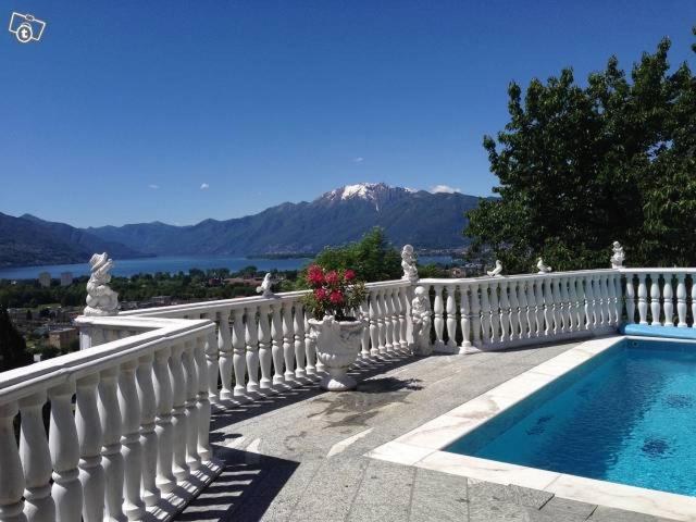 Ferienhaus Patrizia With A Fantastic View Of Lake Maggiore And The Pool - Kanton Tessin