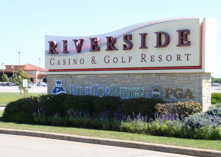 Riverside Casino & Golf Resort - Iowa City, IA