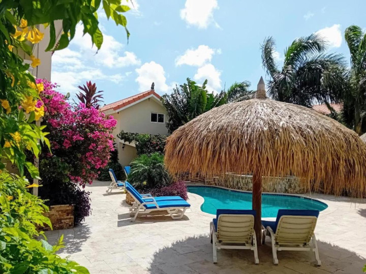 Cozy 1-bedroom-apartment 2 Km From Eagle Beach - Aruba