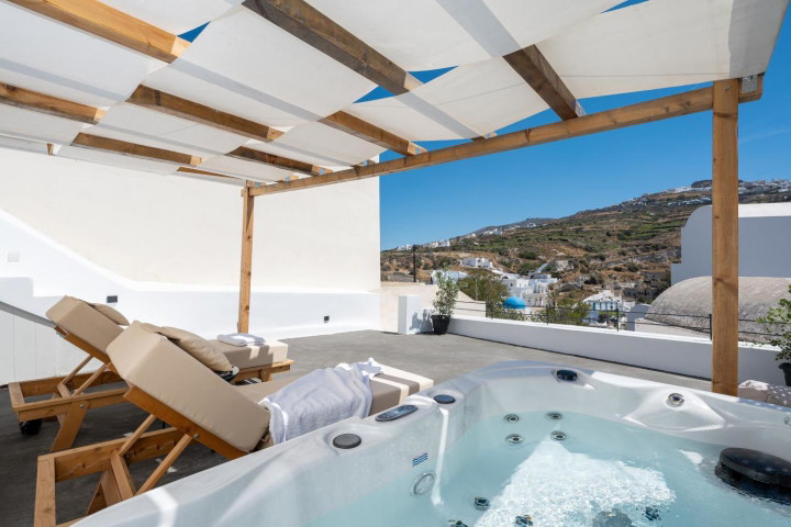Angeleve Villa With Private Jacuzzi - Santorini