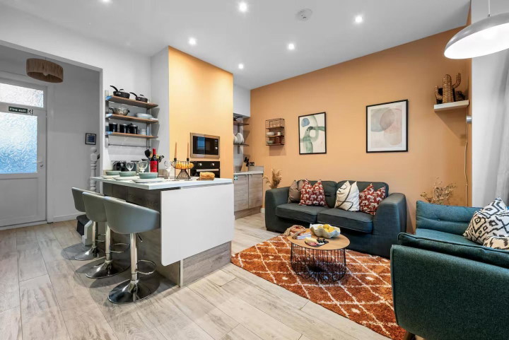 Aylesbury House 3 En-suite Bedrooms Parking Pets - Portsmouth