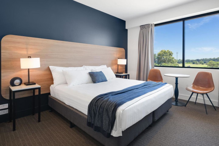 Springs Newcastle - Raymond Terrace