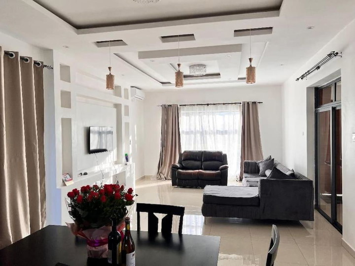 Executive 4 Bedroom House With 4 Beds . - Lusaka