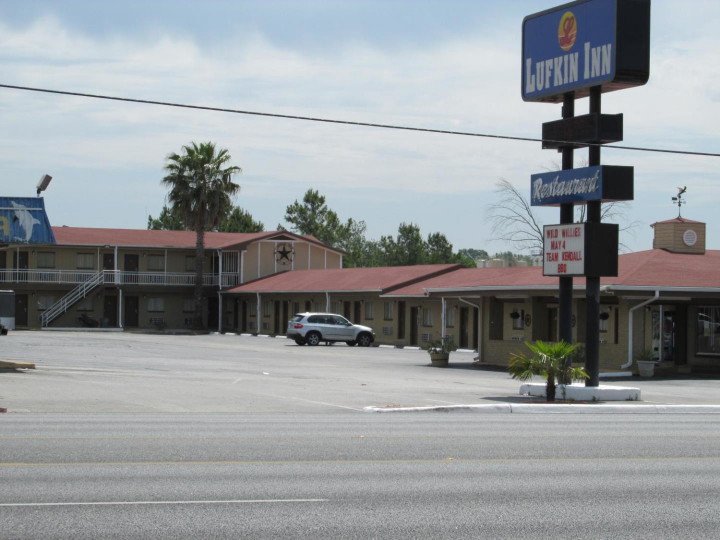 Lufkin Inn - Lufkin, TX