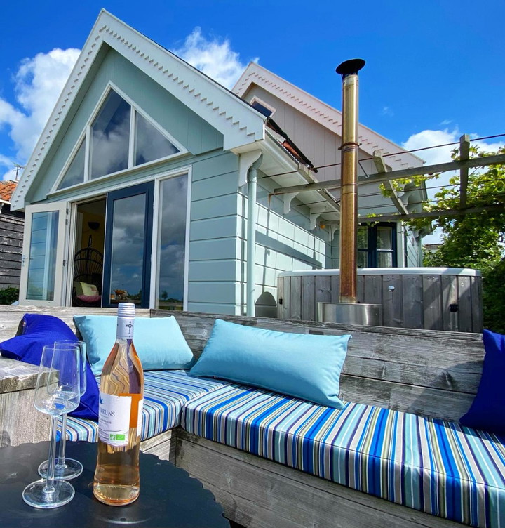 Romantic Dutch Hideaway - Uitgeest
