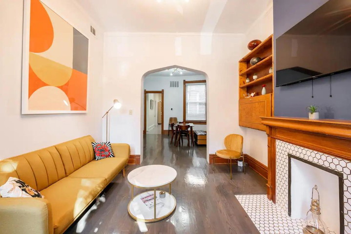 Lincoln Park 3 Br Penthouse - Chicago, IL