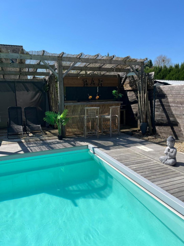 Logement Cosy Avec Piscine Et Jacuzzi Privatifs - La Roche-Bernard