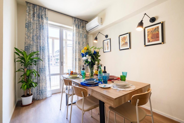 Illustrated Scene-new Apt Redi 51 - Florence