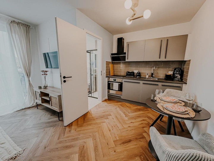 Batu Apartment - Ladenburg